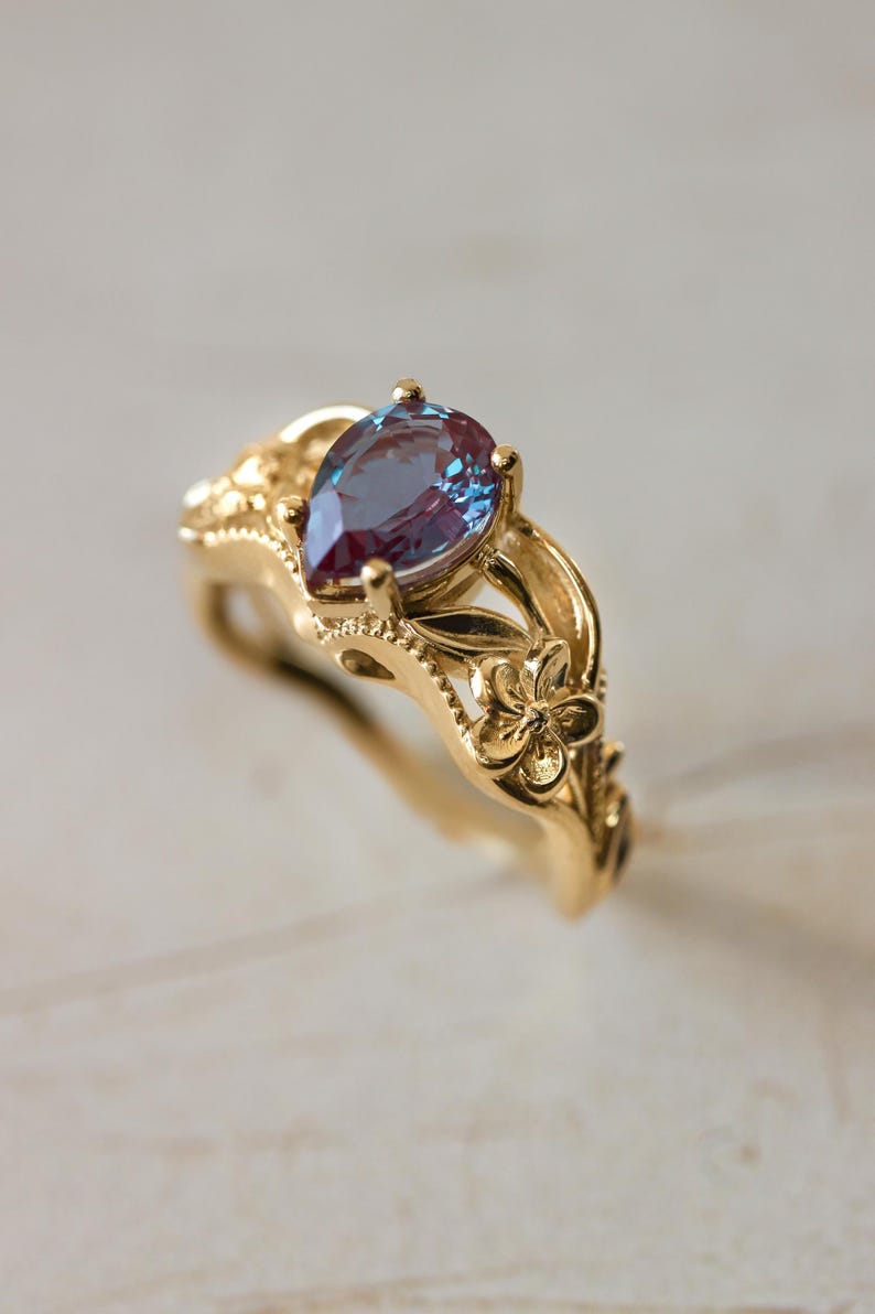 Lab Alexandrite Engagement Ring, 14k Gold Flower Bridal Ring - Etsy