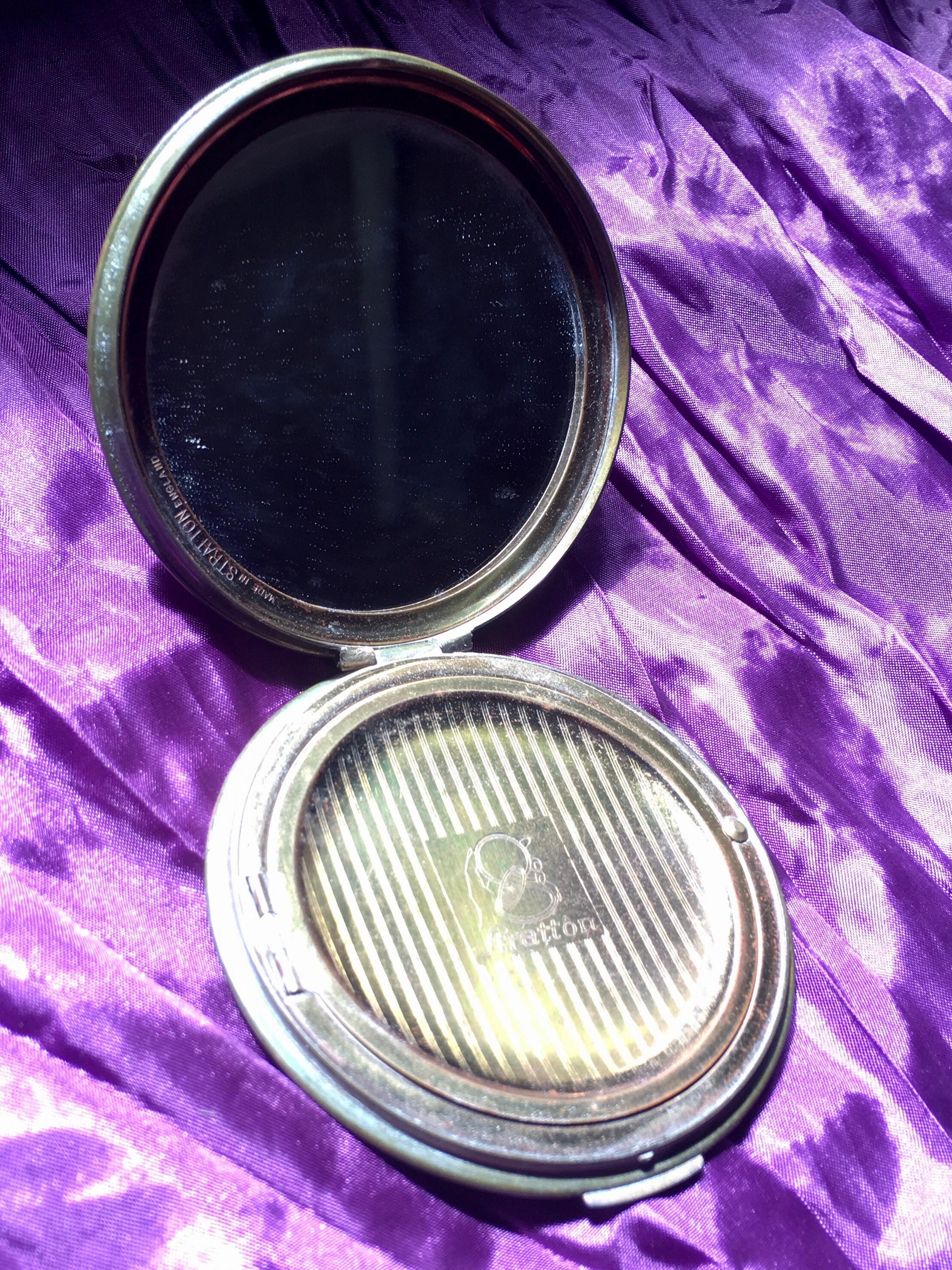 Vintage Stratton Powder Compact, 1930s, Metal With Macasites, Damaged ...