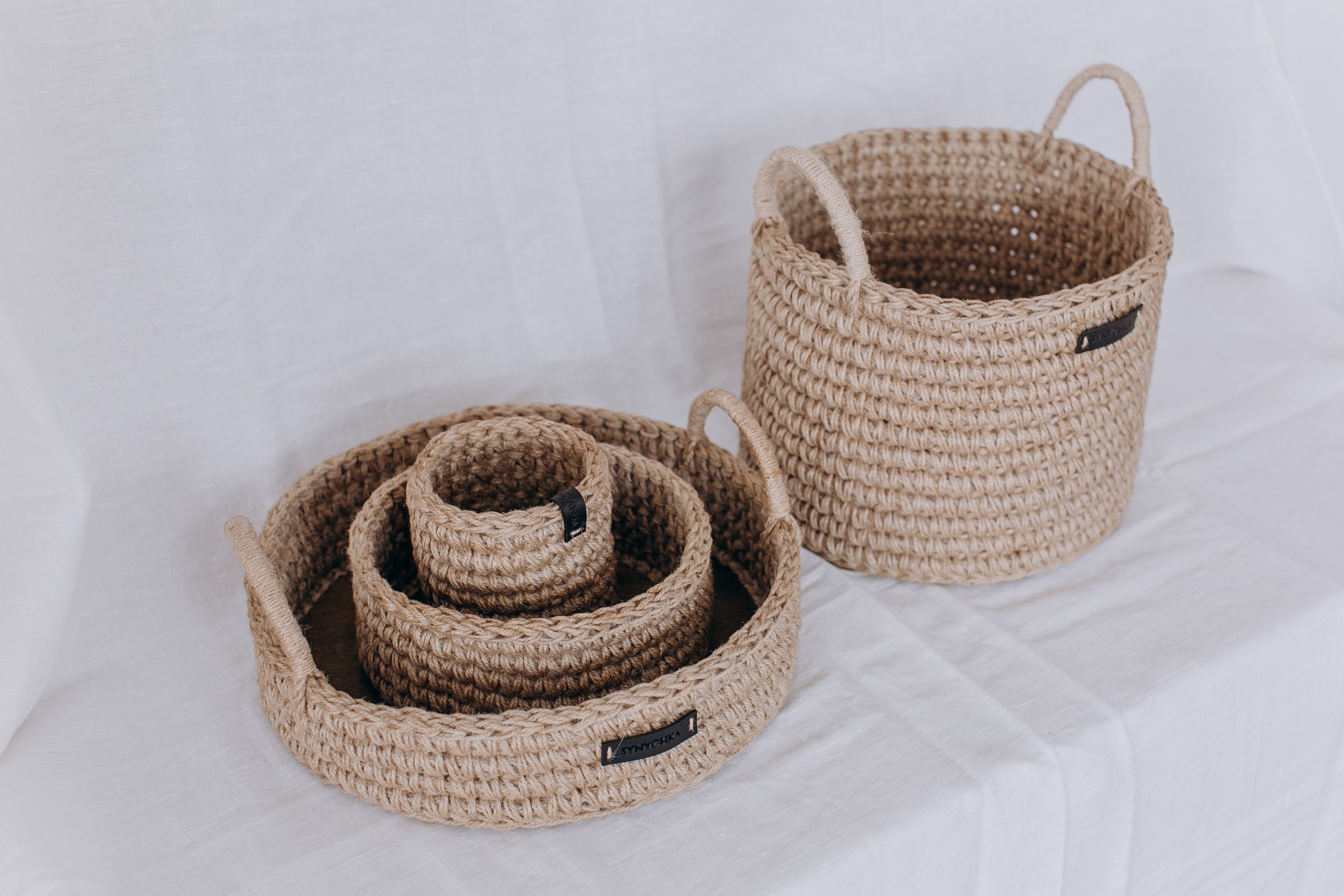 Round jute Tray/ Tray with handles/ Storage Tray/ Woven Tray | Etsy