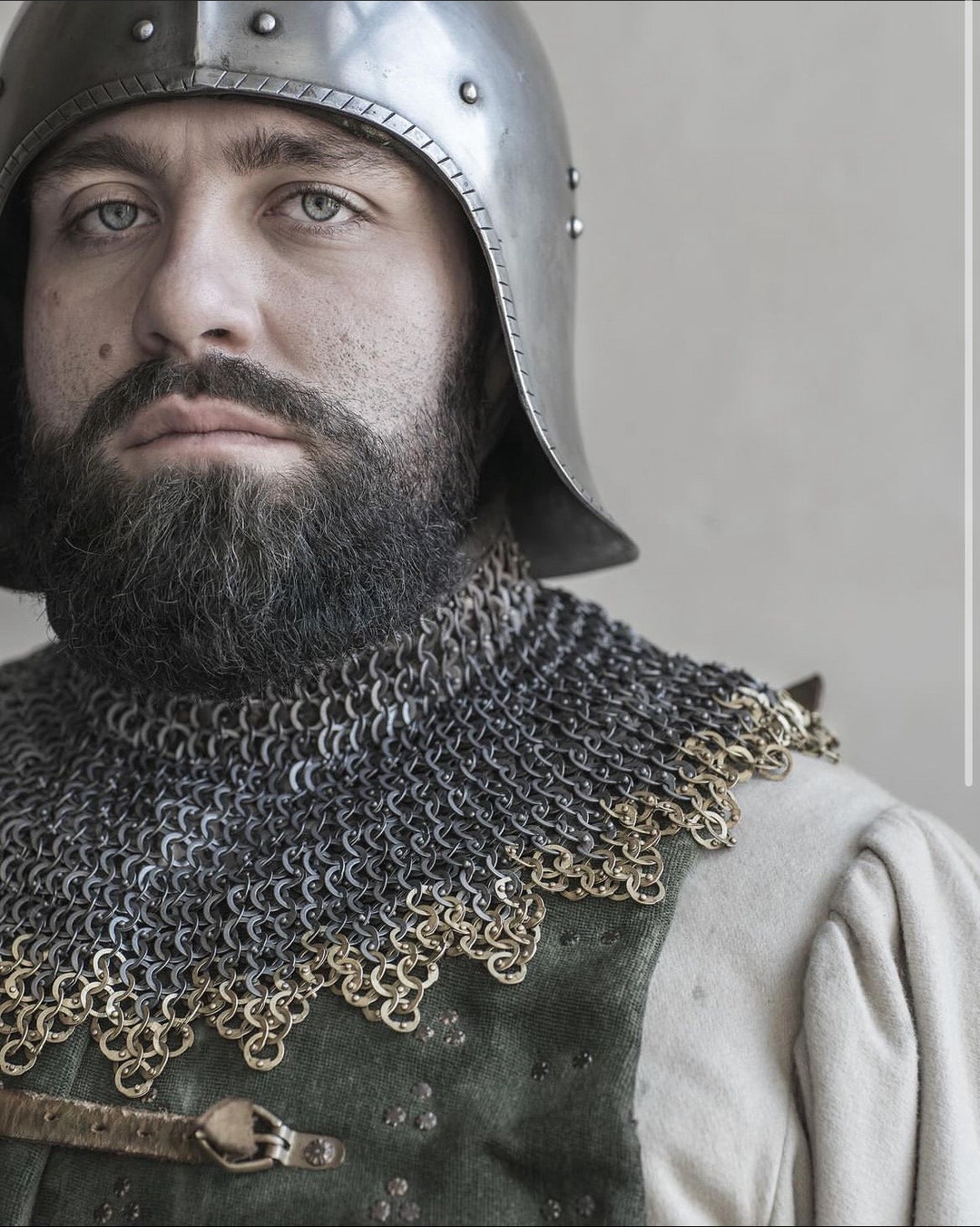 Gorget Chainmail Flat Riveted Rings Padded With White Gambeson Inside ...