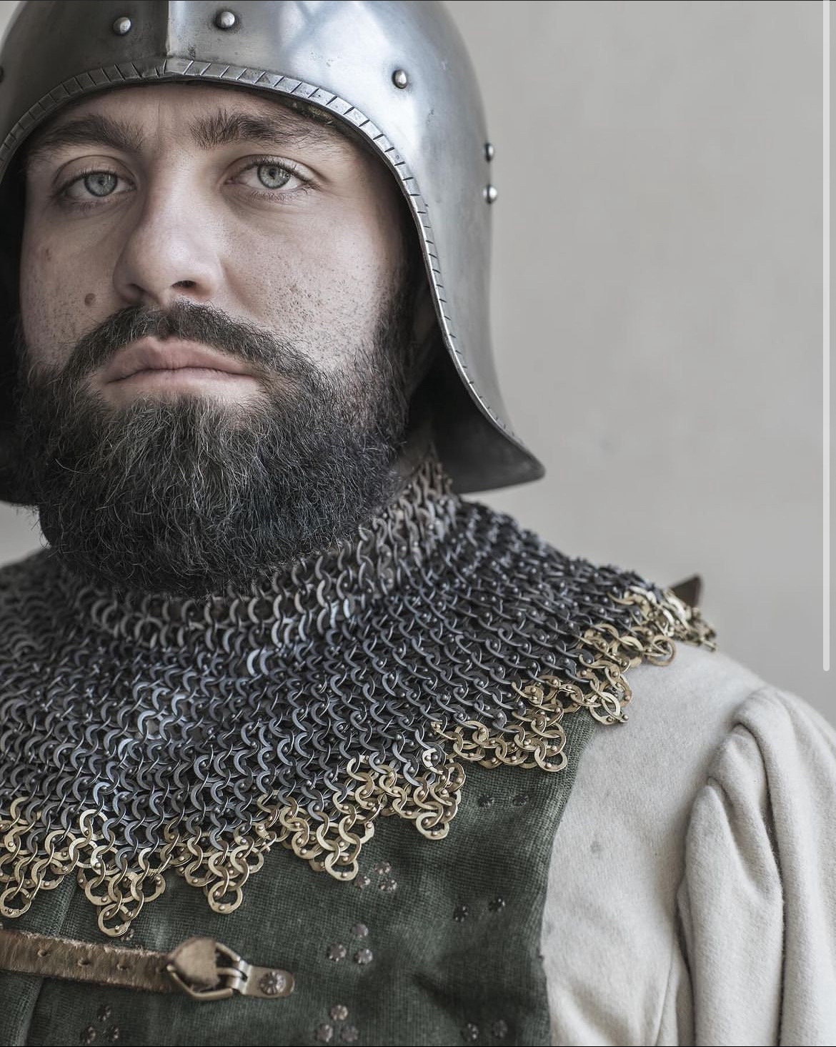 Gorget Chainmail Flat Riveted Rings Padded With White Gambeson Inside ...