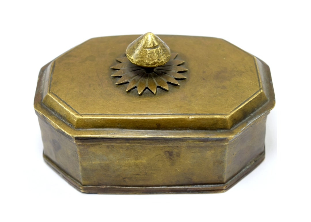 Indian Antique Beautiful Old Octagonal Shape Brass Trinket Box - Etsy
