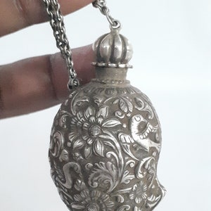 Antique Early Mughal Silver Snuff/treasure Box Rare Collectible Indian ...