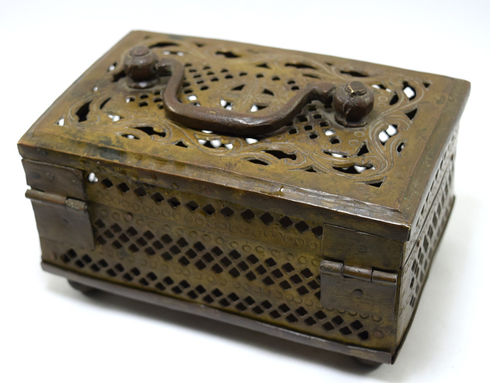 Home & Living Storage & Organization Old Decorative Brass Box Luxurious Betel Nut Box G7-124 ...