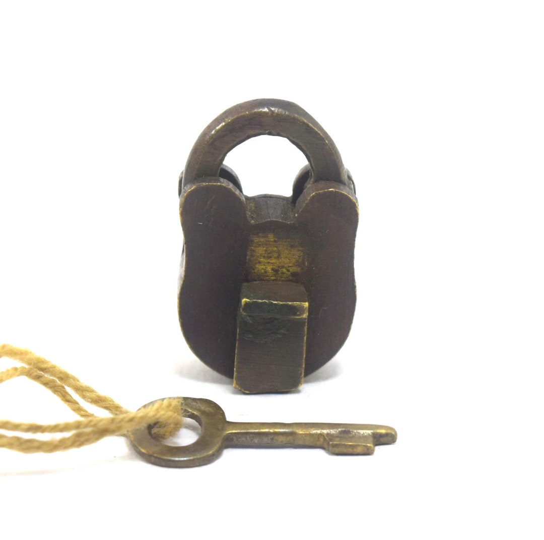 Vintage Solid Padlock Key Nice Mechanism Collectible Solid Padlock ...