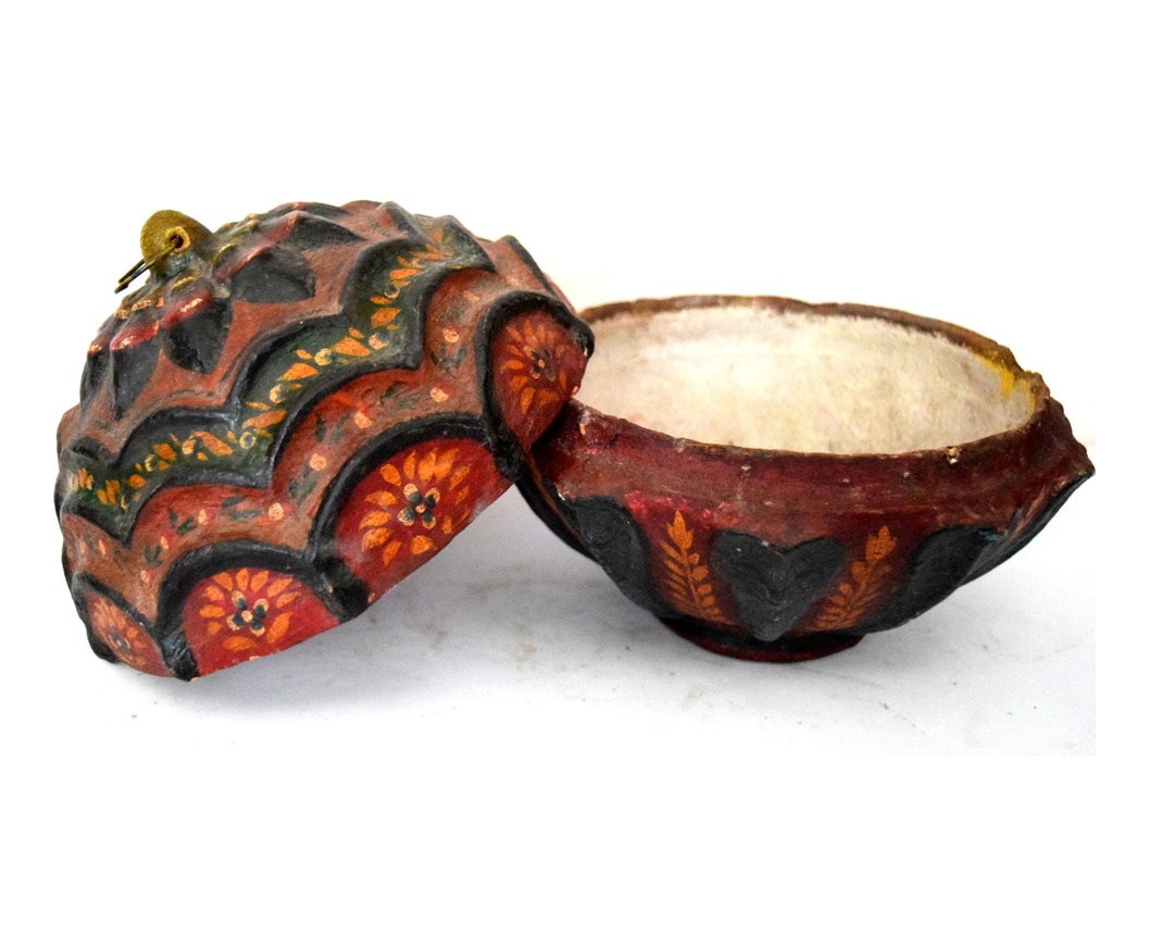 Vintage Handmade Indian Paper Craft Jewelry / Trinket Box Hand Painted ...