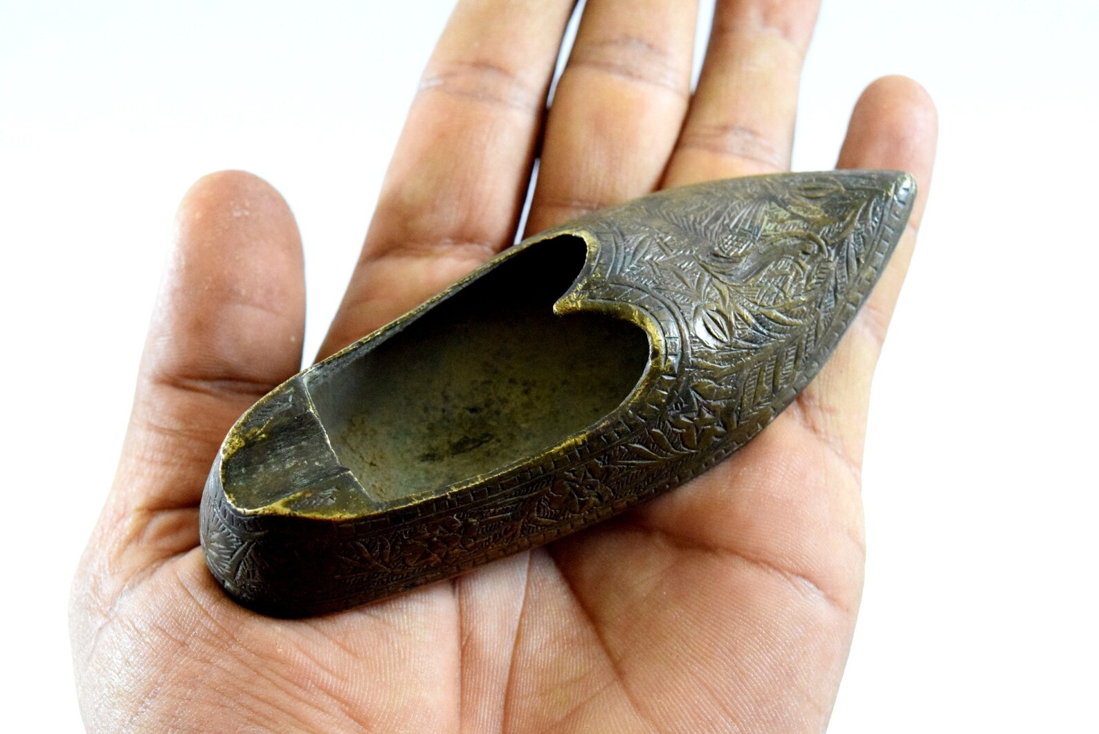 Beautiful Hand Crafted Brass Shoe Shape Ash Tray Unique | Etsy