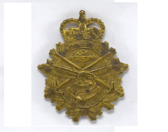 Vintage the British Armed Forces Logo Collectible Armed Force - Etsy