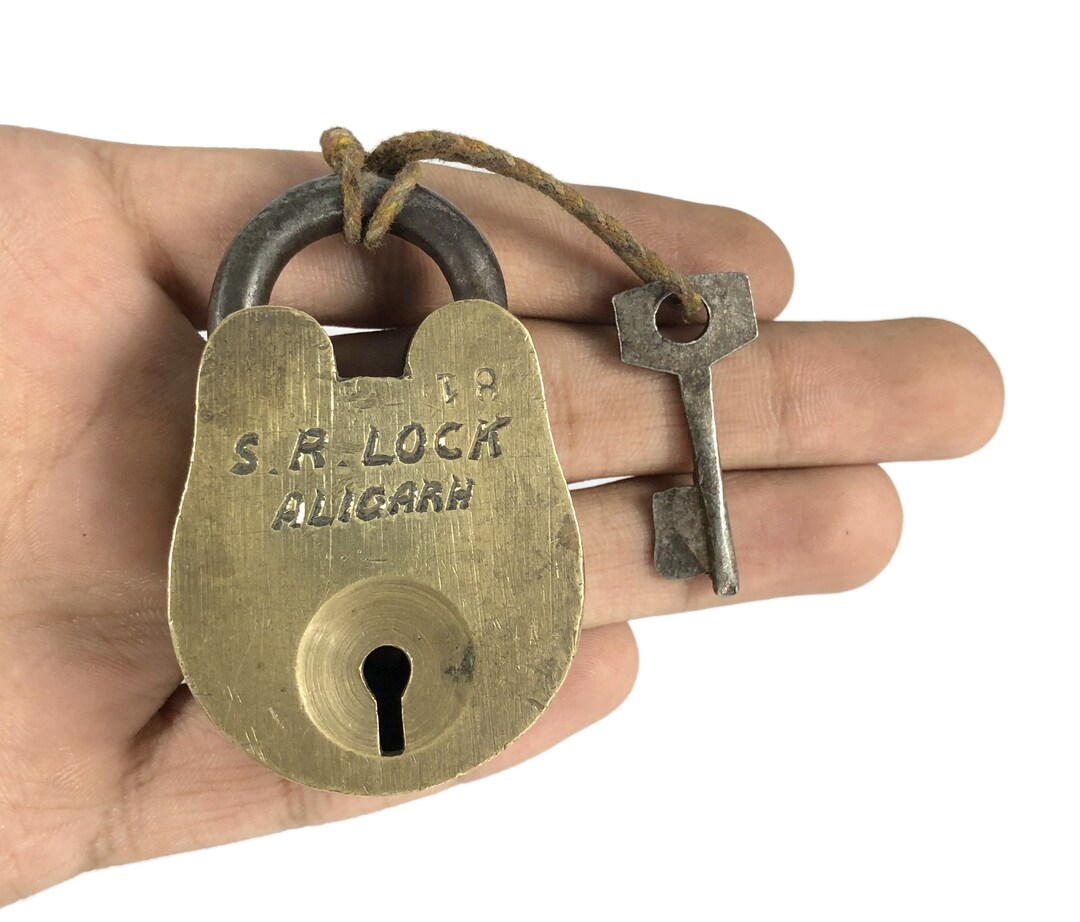 Vintage Collectible Solid Brass Crafted Indian Lock Old Brass Made Home ...