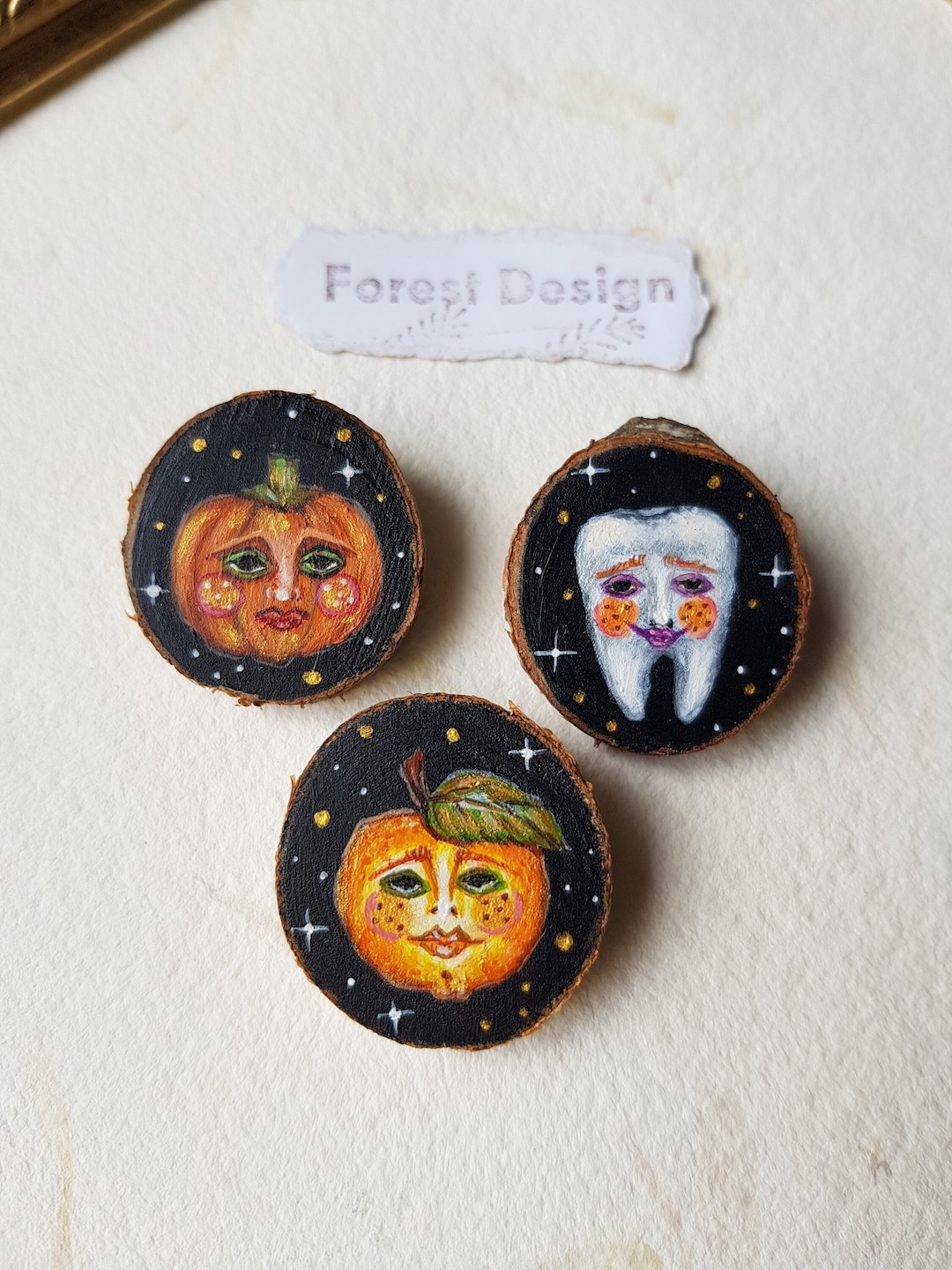 Hand Painted Wooden Halloween Brooches/hand Made Fruits Brooch/artisan ...