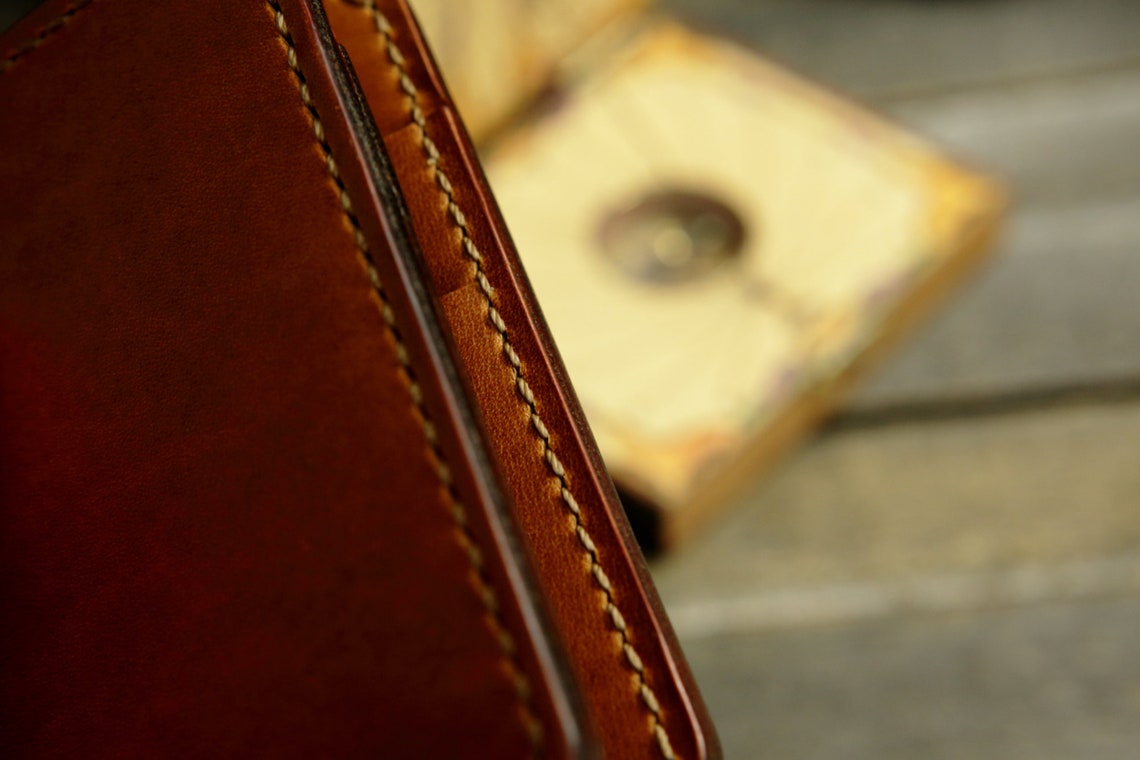 The Commander. A Handmade Leather Bi-fold Wallet With a Minimalist ...