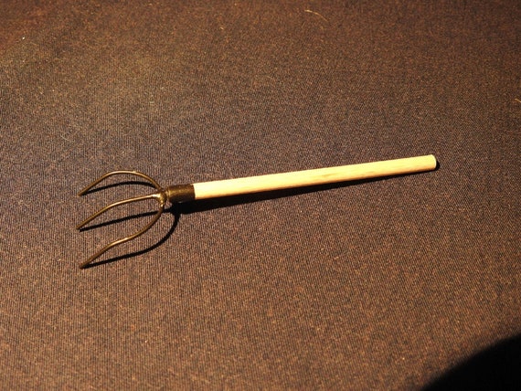 Pitchfork Miniature - Etsy