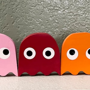Pac Man and Ghosts - Etsy
