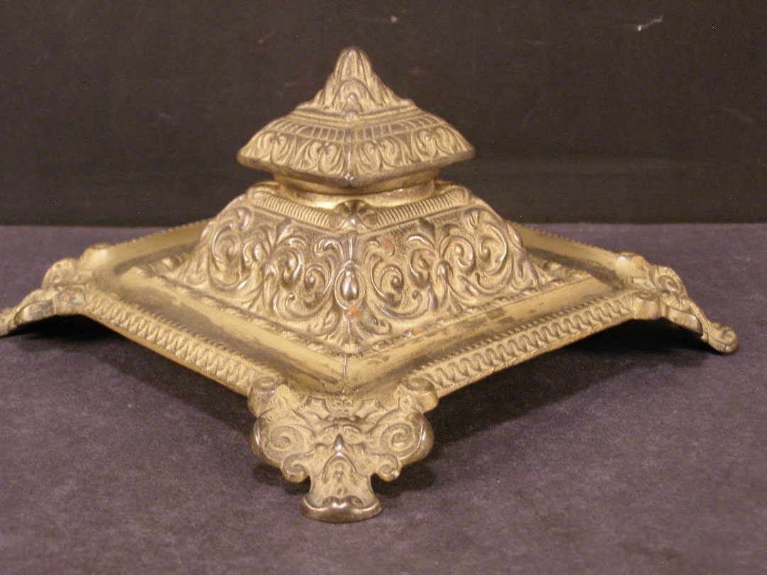 Aesthetic 19 C Cast Iron Gilt Inkwell Desk Stand Pen Rack Holder ...