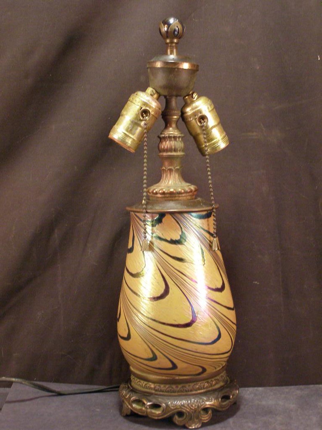 Antique Bronze Art Nouveau Durand Quezal Iridescent Nailsea Glass Table ...
