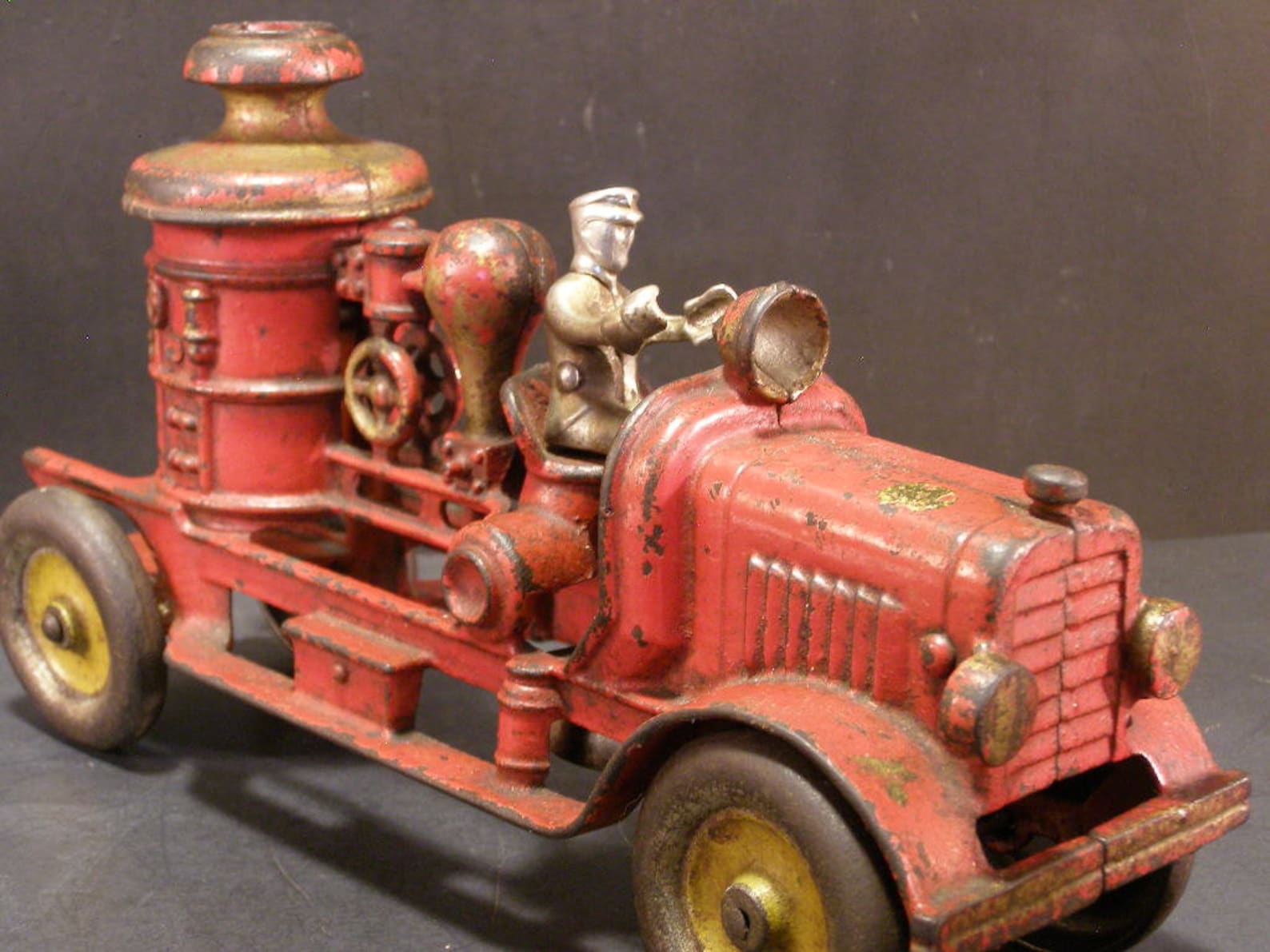 BIG 11" Arcade Cast Iron Fire Pumper Engine Truck Kenton Push Pull Toy ...