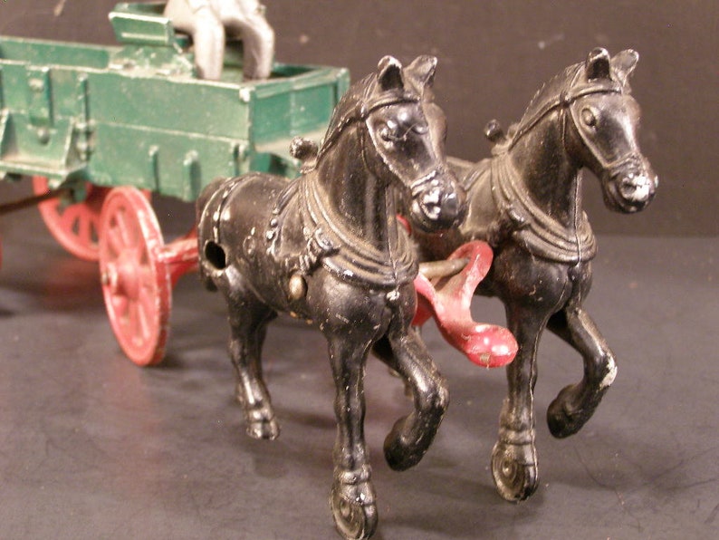 Vintage Stanley Horse Drawn Farm Hay Work Cast Wagon W/driver Toy ...