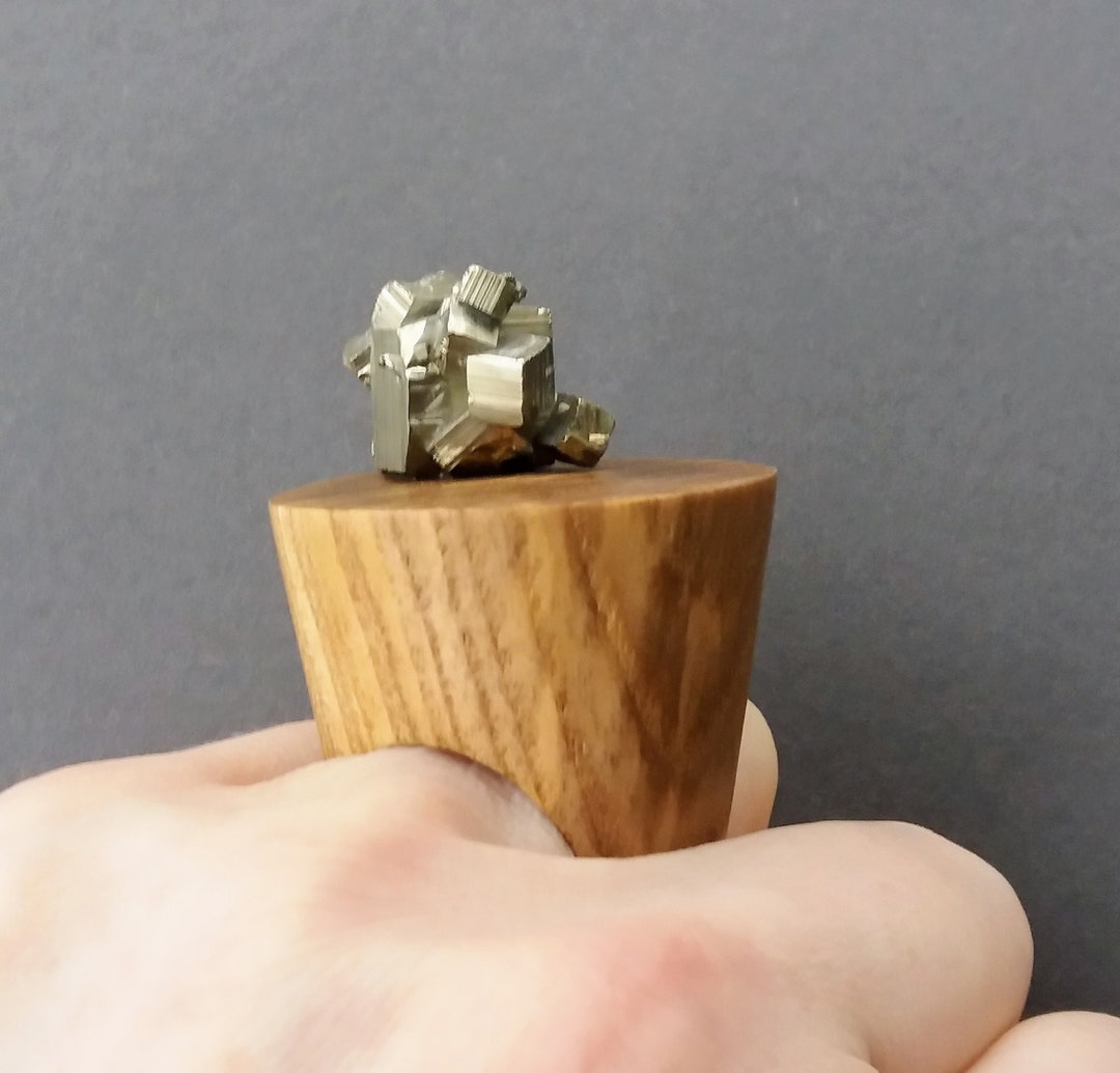 Big Wood Ring Women With Pyrite, Dainty Ring, Oak Wood Ring, Modern ...