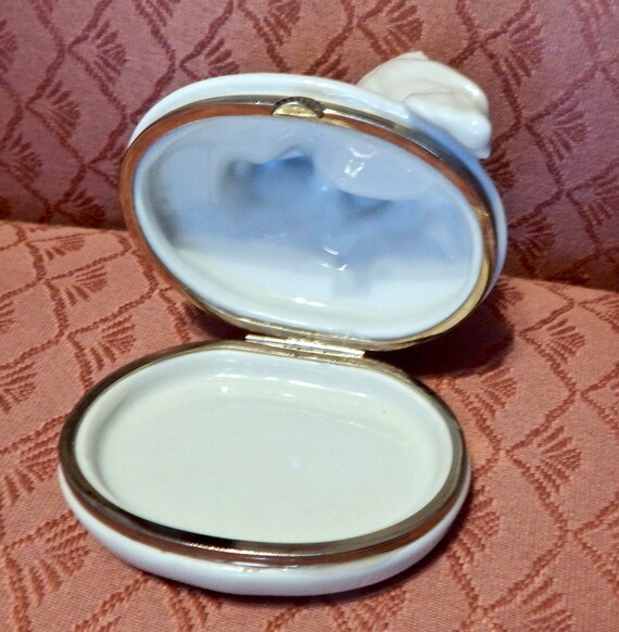 Shafford Porcelain Parrot Ring Box - Gem