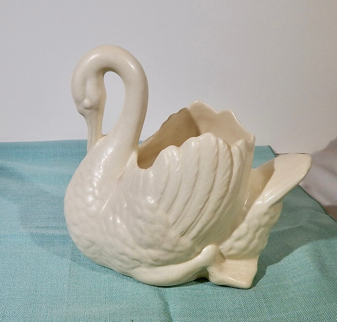Red Wing Pottery Swan Planter 259 - Etsy