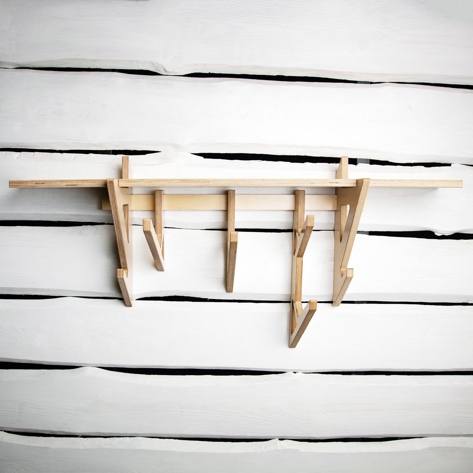 The ALPINISTA Hiking Storage Shelf-climbing Gear Rack - Etsy