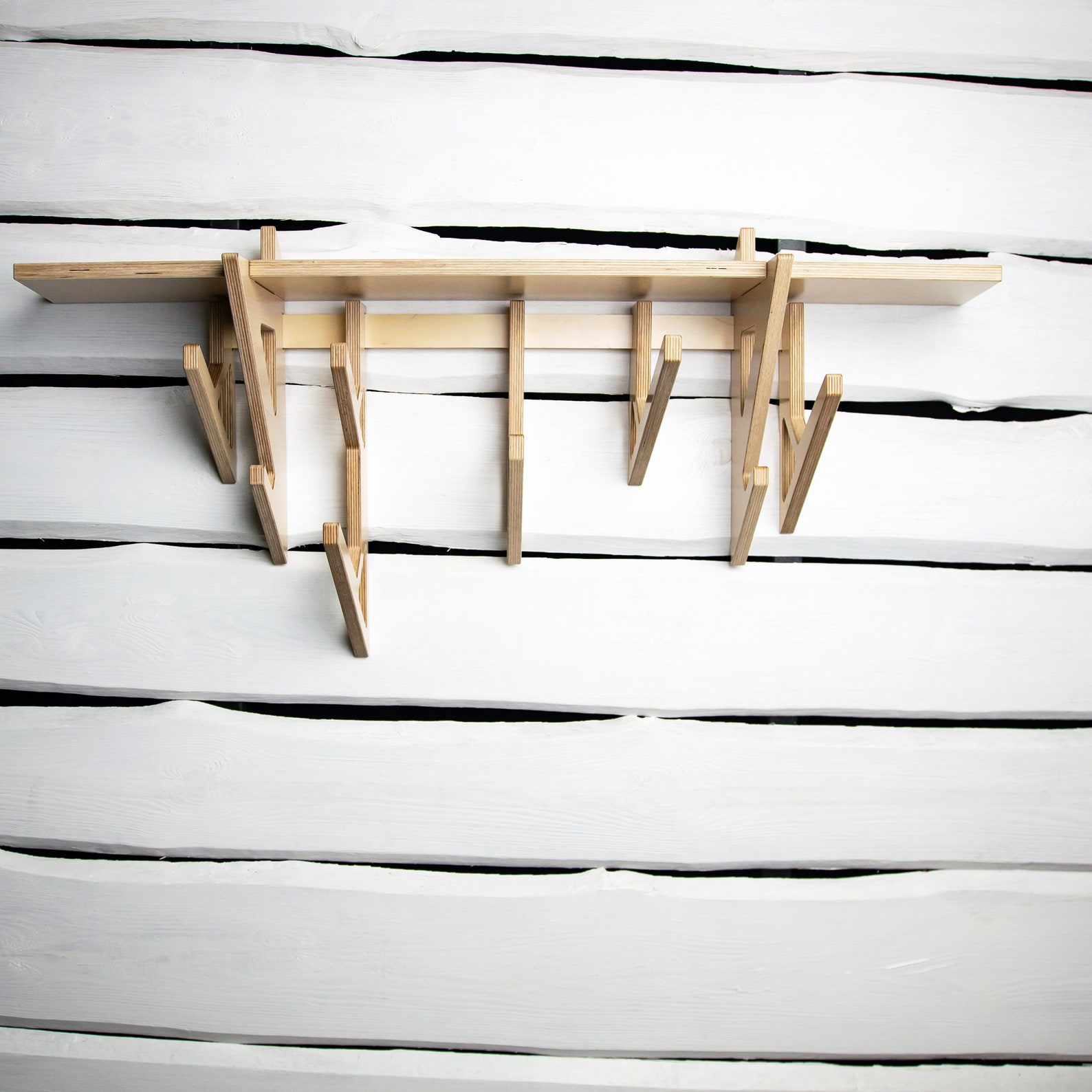 The ALPINISTA Hiking Storage Shelf-climbing Gear Rack - Etsy