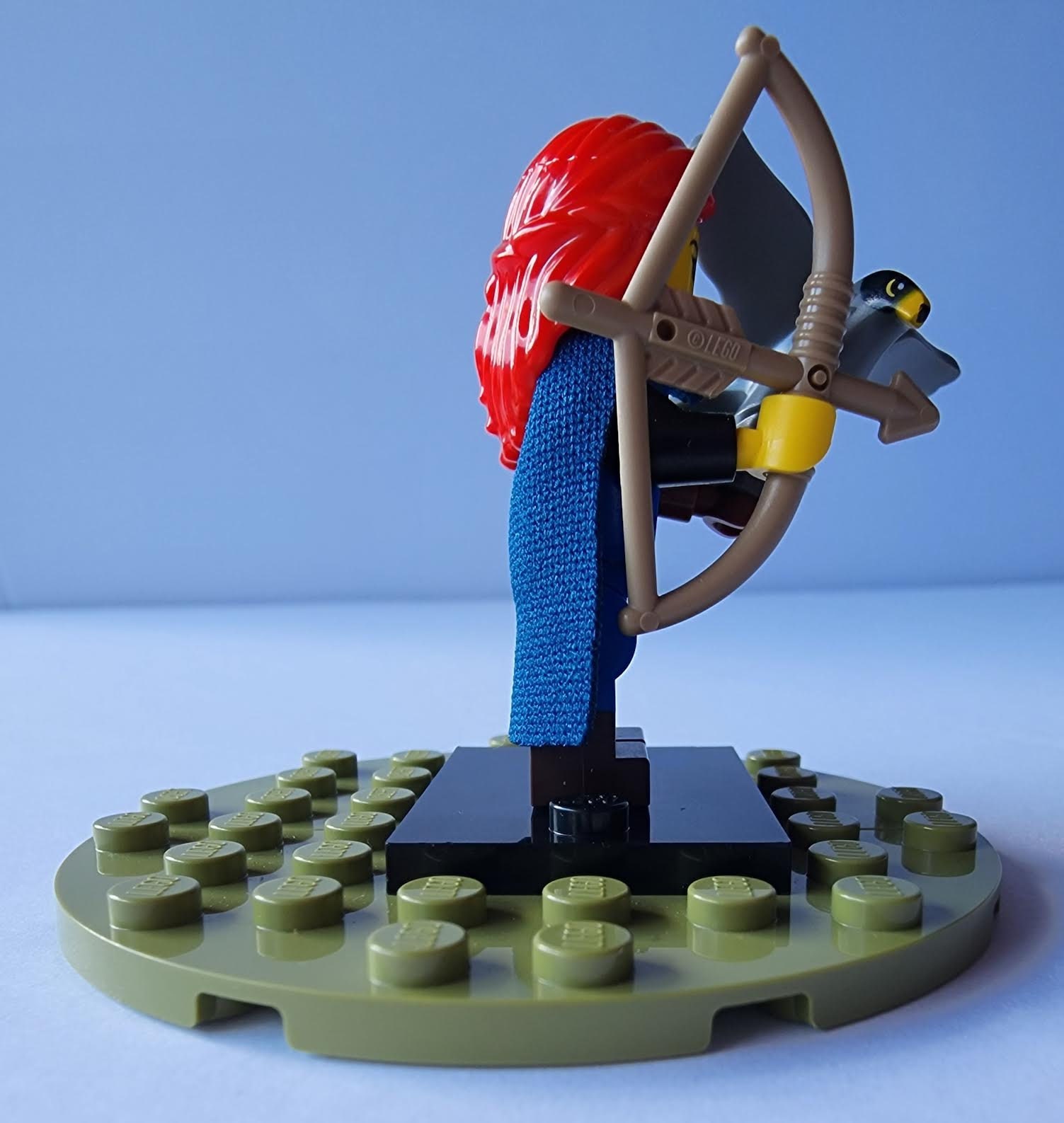 Falconer LEGO Minifigure NEW Series 24 70137 RARE Collectible ~ #5 - Etsy