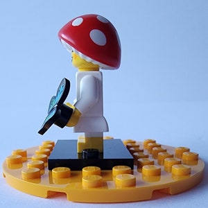 Mushroom Sprite LEGO Minifigure Series 25 70145 RETIRED Collectible ...