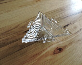 Triangle bowl | Etsy