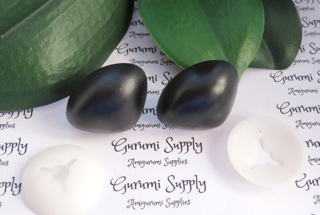 21x27mm Solid Matte Black Safety Noses With Washers - 2 Ct / Sense of ...
