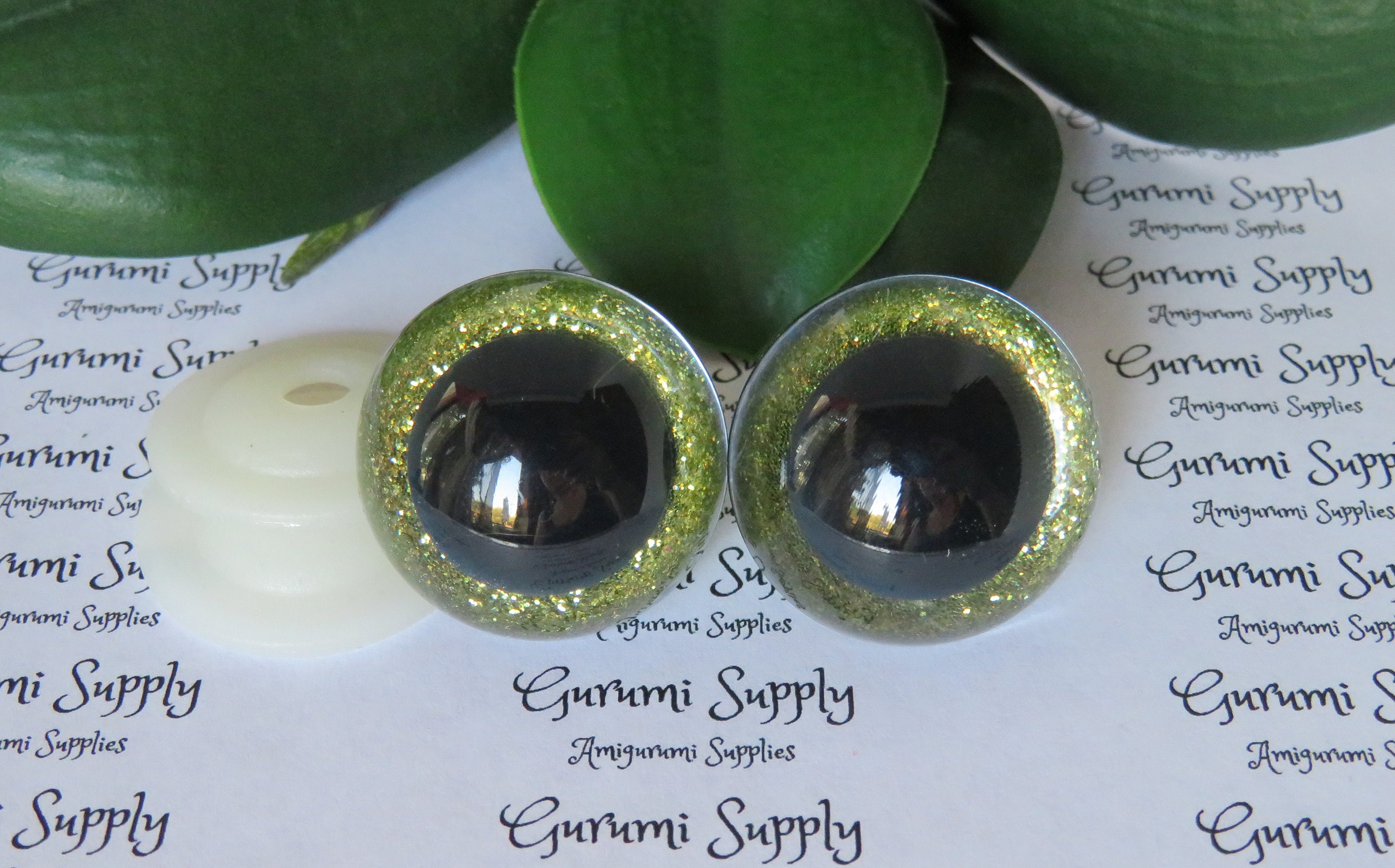 30mm Clear Round Plastic Safety Eyes with Yellow-Green Glitter | Etsy