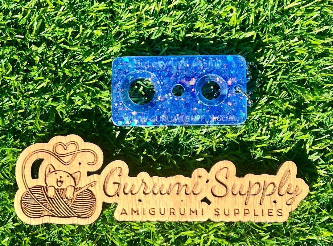 Safety Eye Gismo Blue Glitter Rectangle Keychain Safety Eye Tool Eye ...
