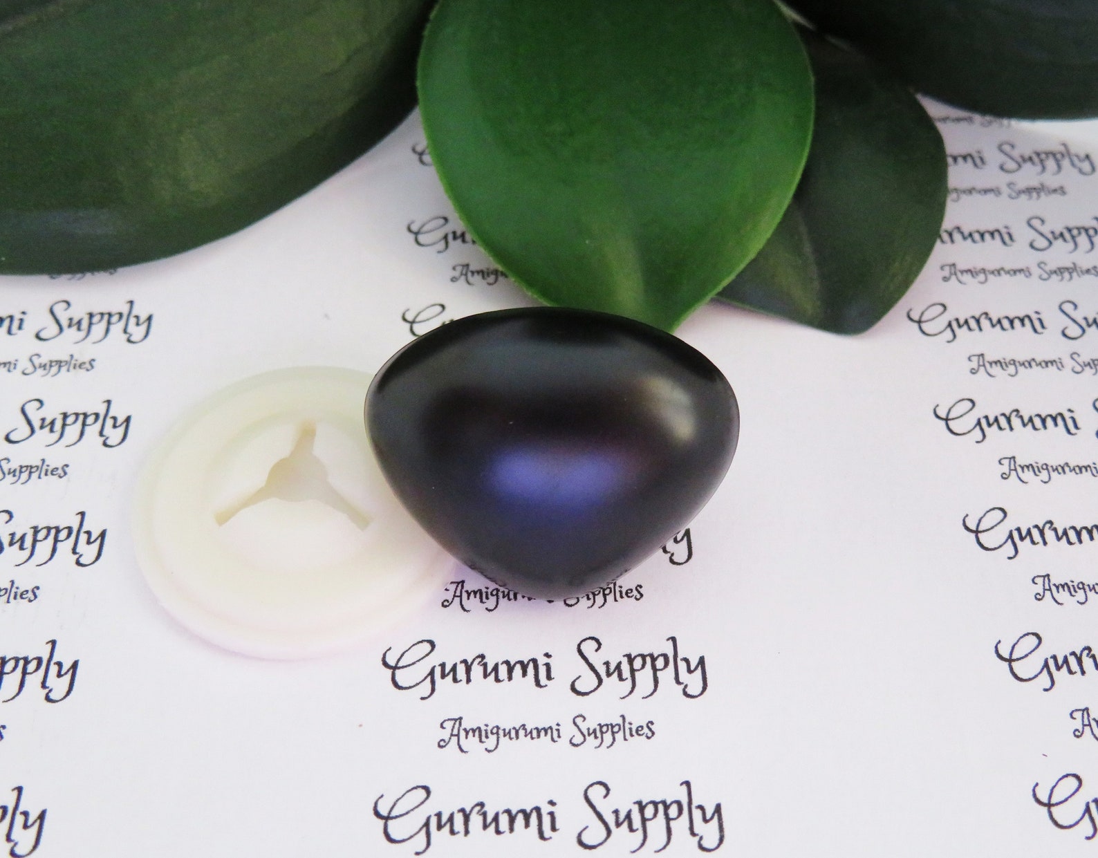 25x32mm Solid Matte Black Safety Noses With Washers - 1ct / Sense of ...