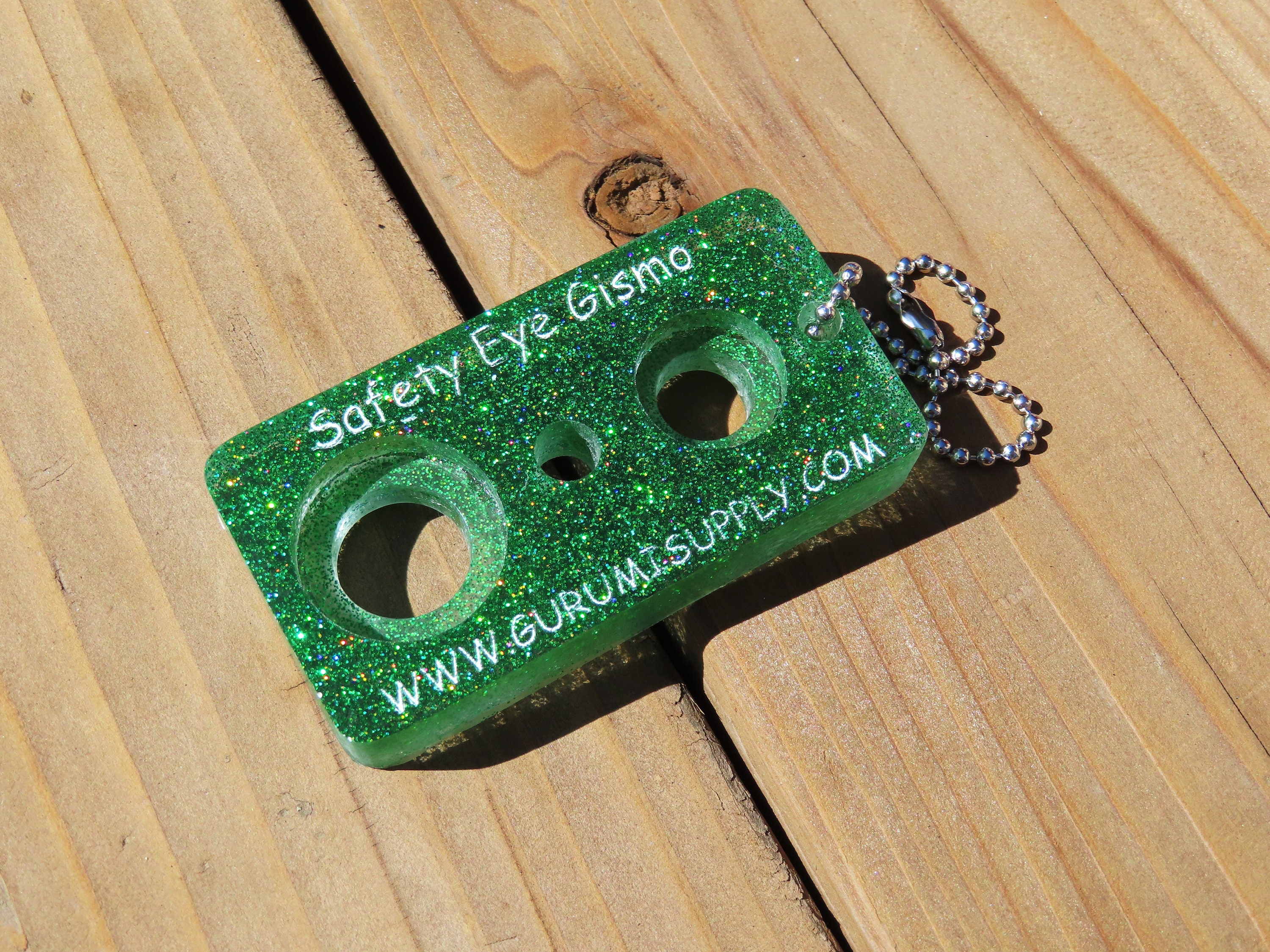 Safety Eye Gismo Holographic Green Fine Glitter - Keychain - Safety Eye ...
