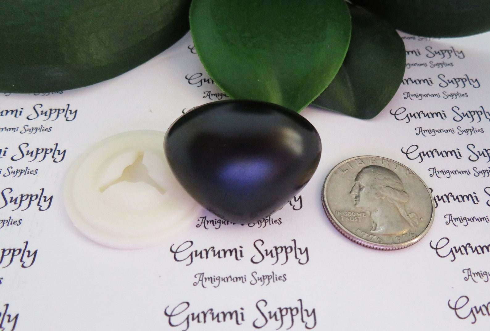 25x32mm Solid Matte Black Safety Noses With Washers - 1ct / Sense of ...