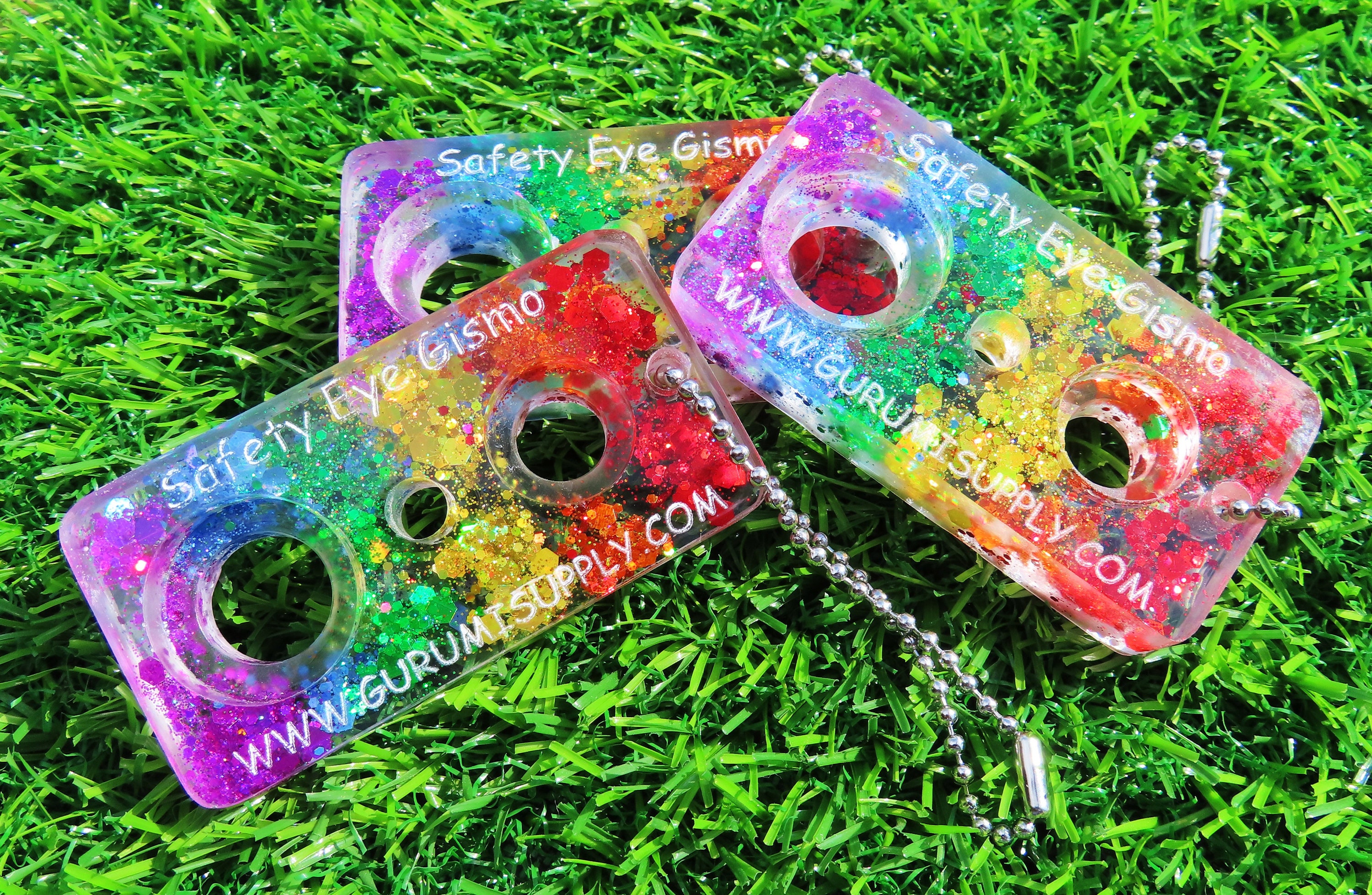 Safety Eye Gismo with ROYGBV Glitter - Keychain - Safety Eye Tool ...