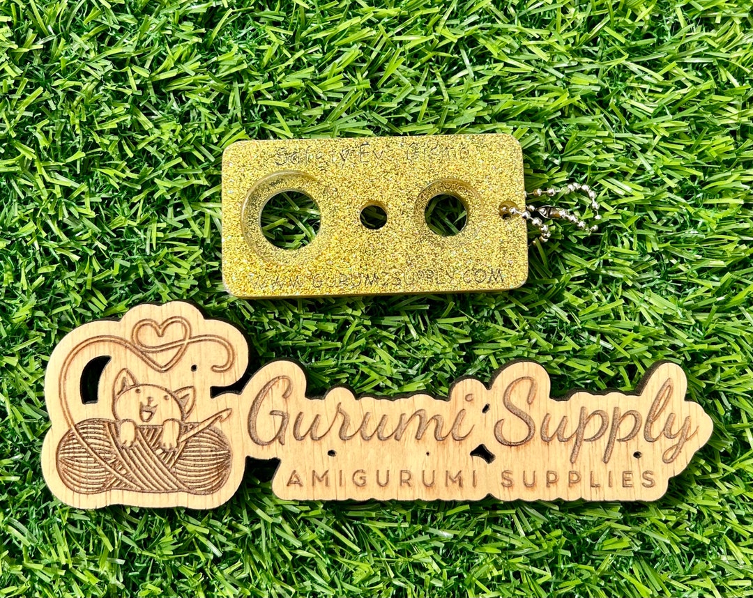 Safety Eye Gismo - Gold Glitter - Rectangle - Keychain - Safety Eye ...