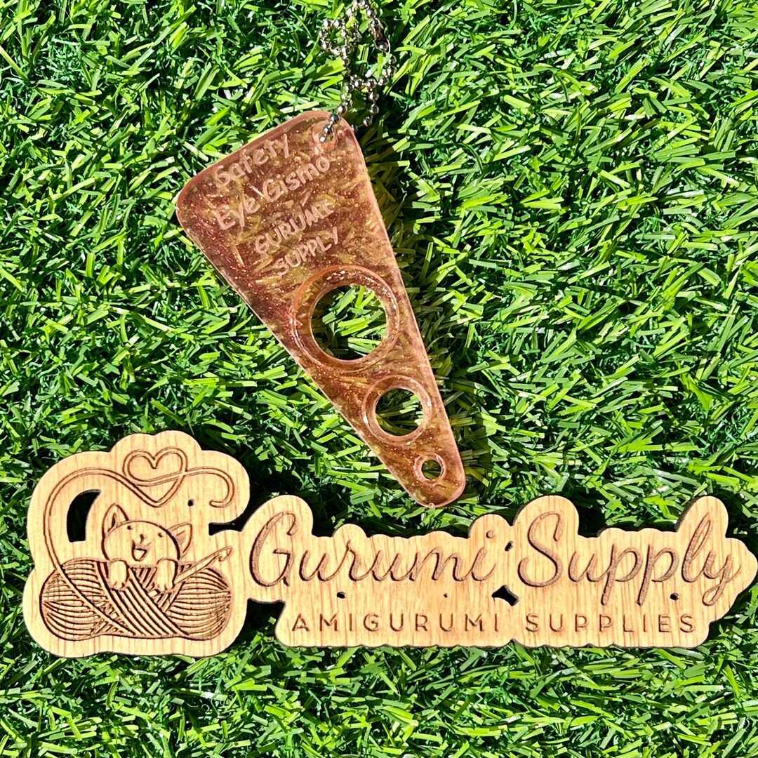 Safety Eye Gismo - Copper Red - Petite Size - Triangle - On-the-go ...