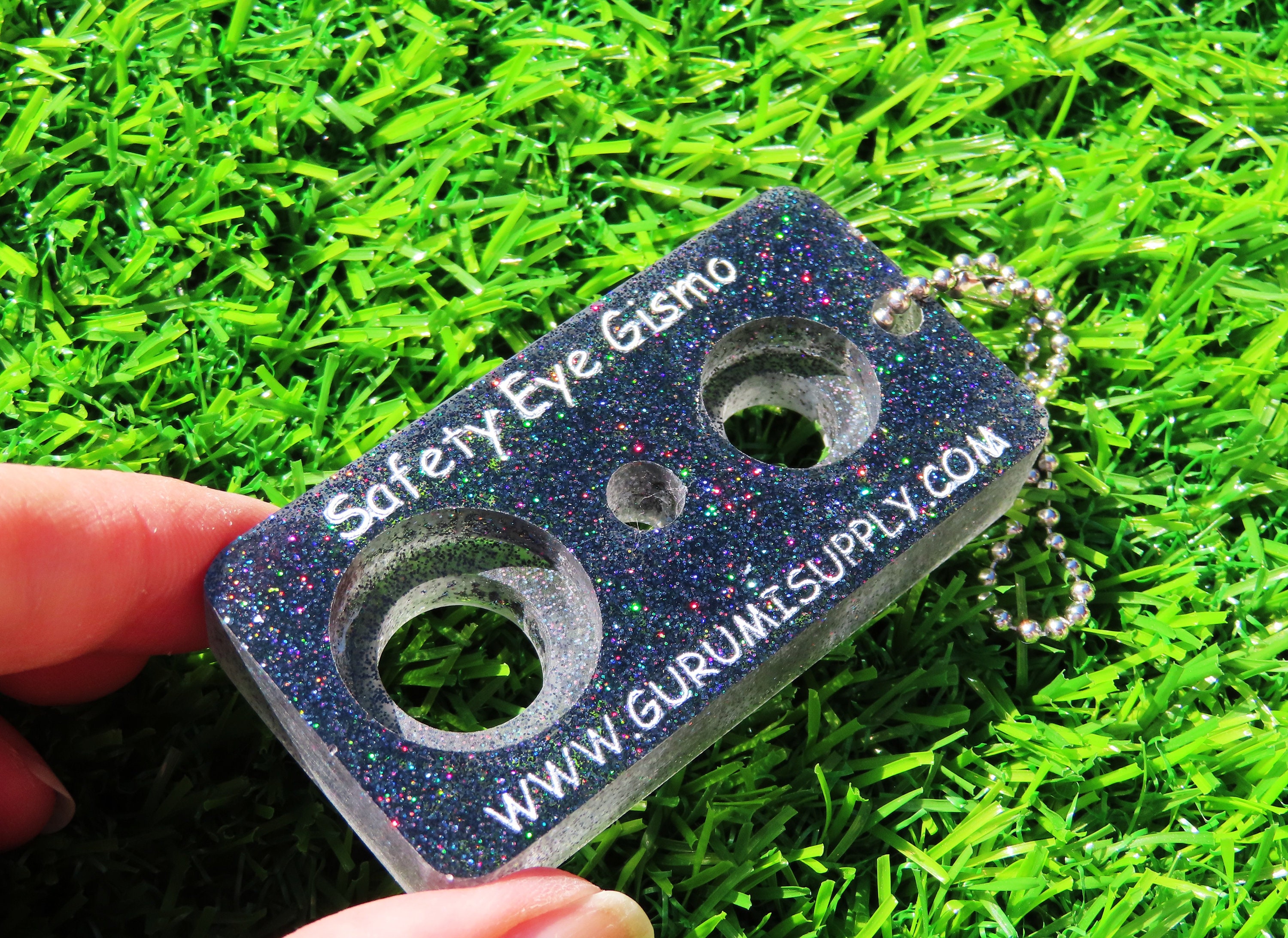 Safety Eye Gismo Black Fine Glitter - Keychain - Safety Eye Tool ...
