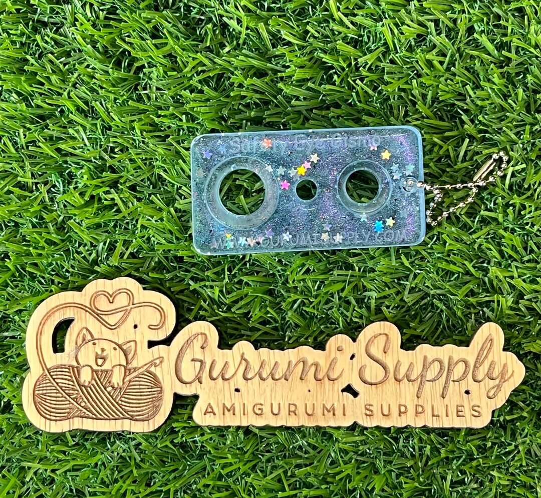 Safety Eye Gismo Blue Star Glitter Rectangle Keychain Safety Eye Tool ...
