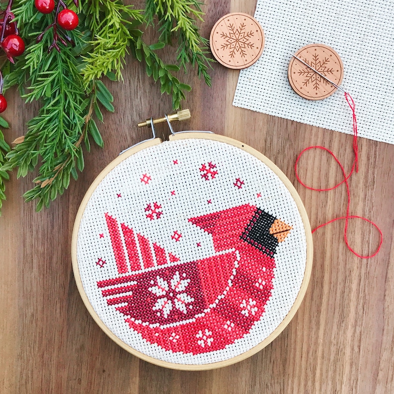 Holiday Cardinal PDF Cross Stitch Pattern - Etsy