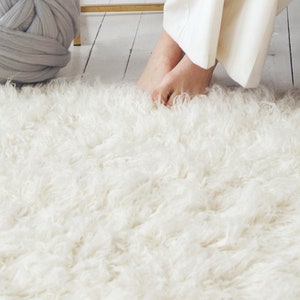 Off White Flokati Style Rug 3.25" (8cm) Pile 1400 GSM Natural Undyed ...