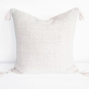 Ivory Tassel Throw Cushion, off White Bohemian Tassel Pillow ...