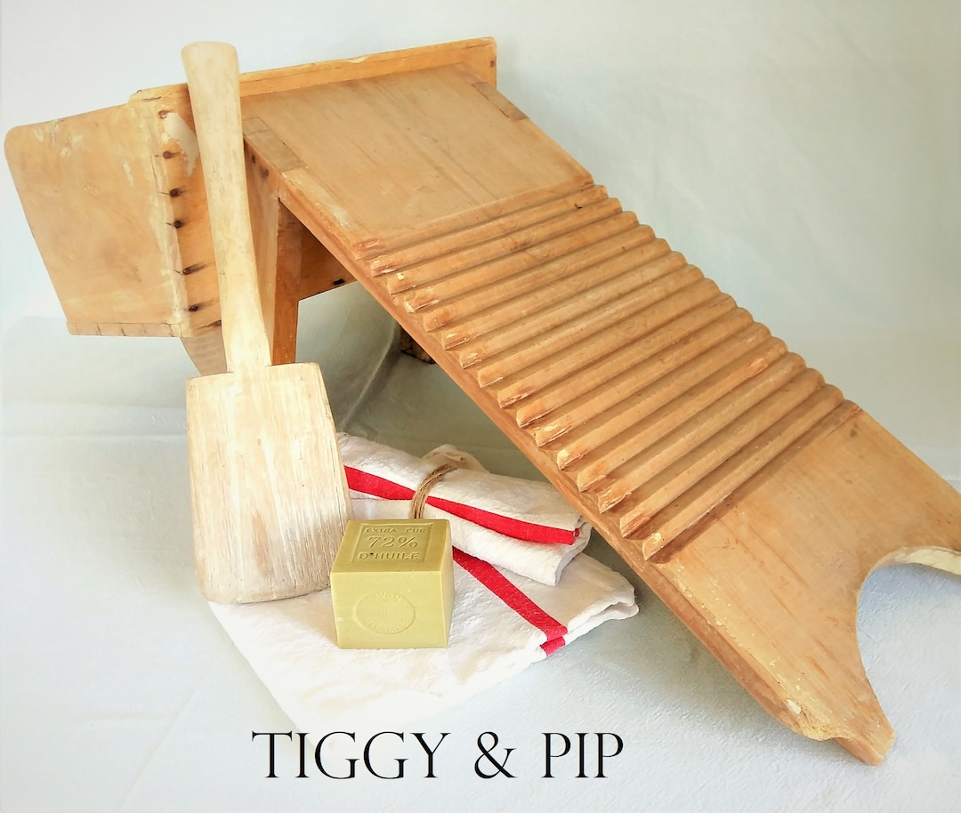 Antique Wooden Washboard and Laundry Paddle. Complete With Kneeling Box ...