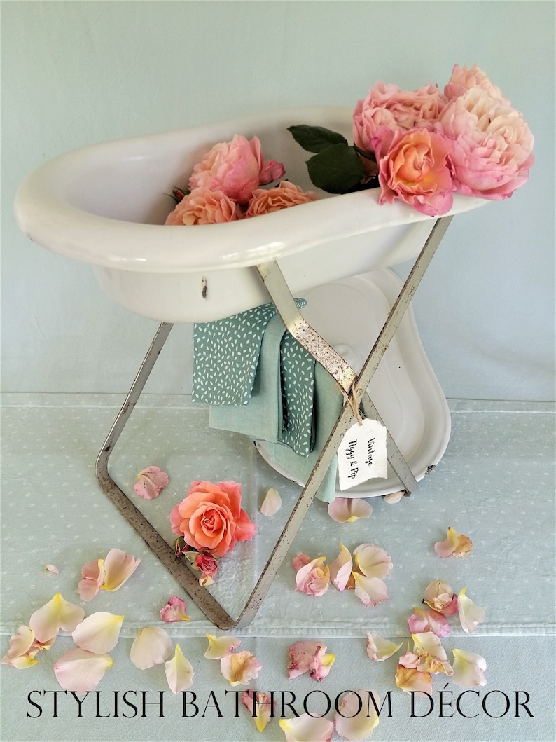 Enamel Baby Bath Tub With Lid, on Stand. Portable French Enamel Baby ...