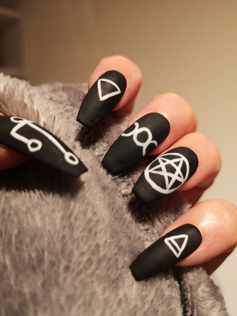 Matte Black Witch Wicca Halloween Press on False Nails - Etsy