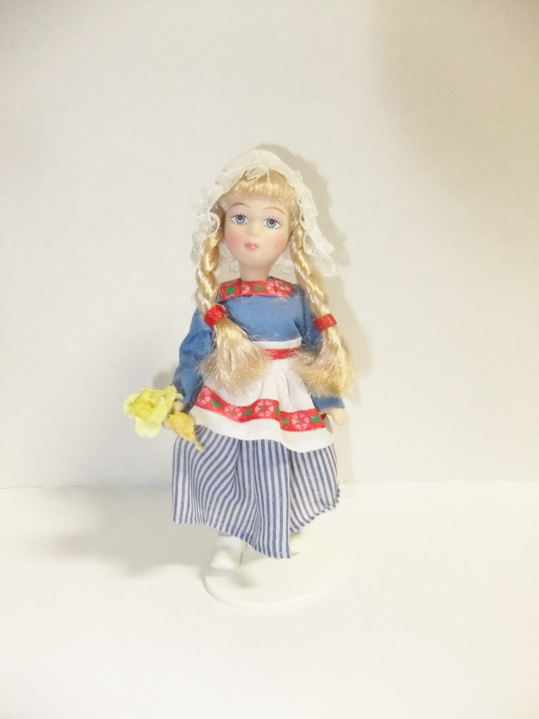 Popee Dolls / Blonde Articulated Porcelain Doll / France / Movitex ...