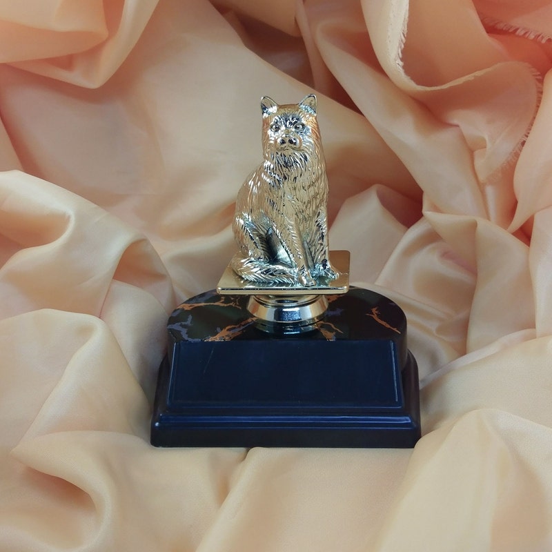 Vintage Trophies - Etsy