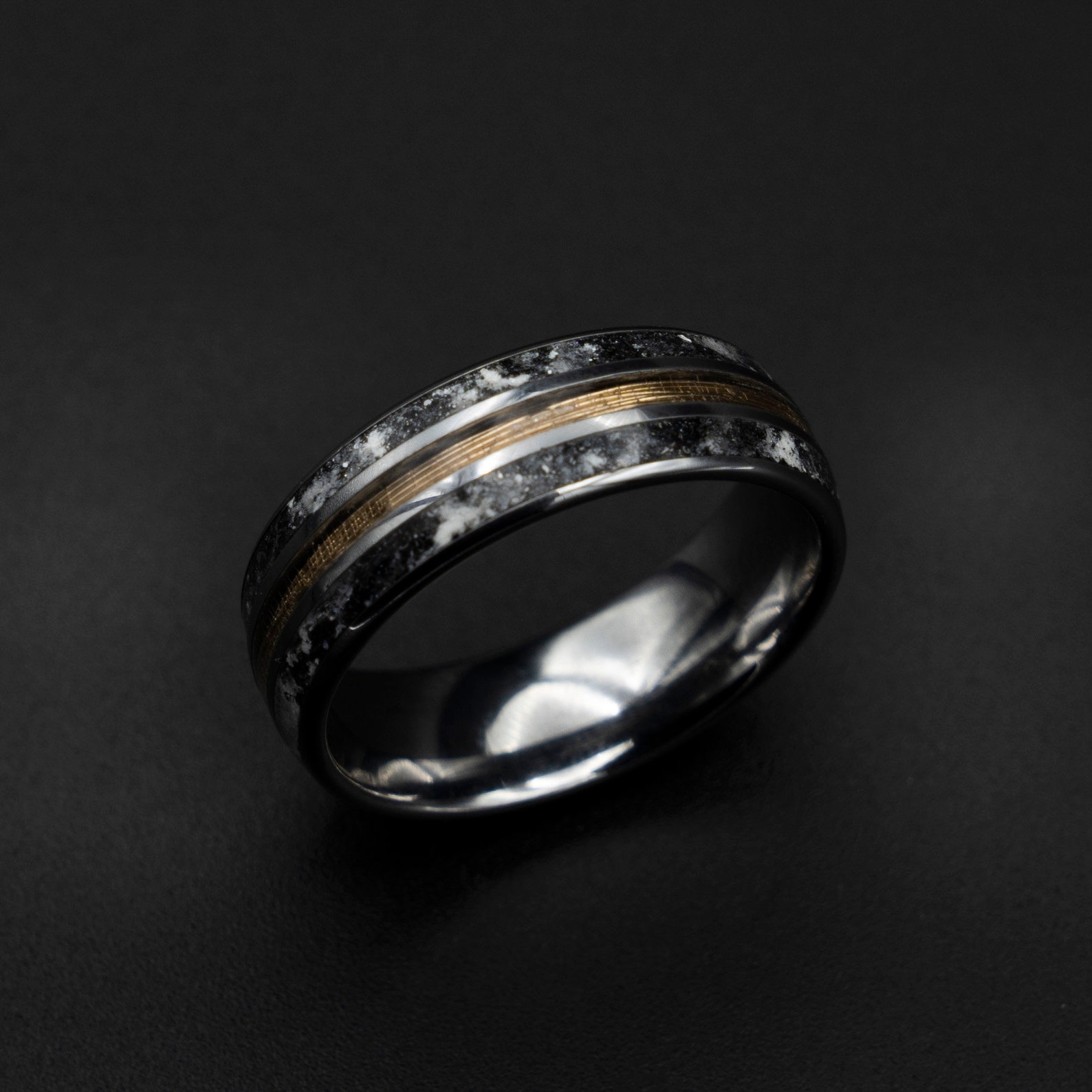 Real Handmade Gibeon Meteorite Ring With 22krt Goldwire Glow - Etsy