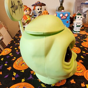 Vintage ALIEN POPS Lollipops Suckers Plastic Candy Display Container ...